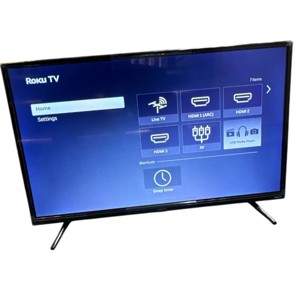 Pre-owned Veltech VR32HX230 32" Smart Roku LED TV - Own4Less